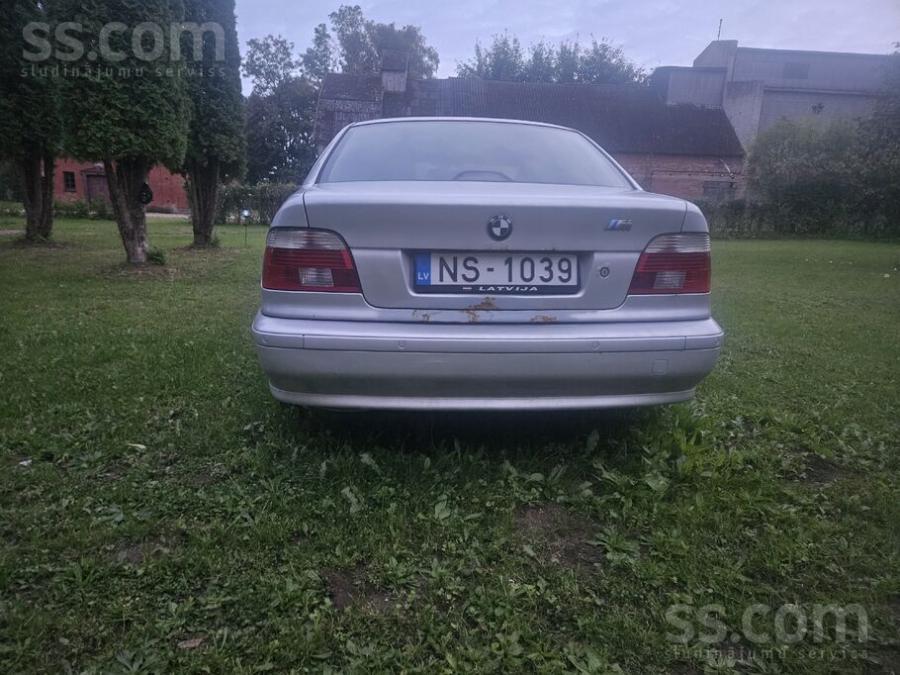 Pelēks BMW 520 2001 Saldus, ar dzinēja tilpumu 2.20 L un nobraukumu 286 tūkst. km par 2200 €, foto 5 vietnē AUTOMOTO.COM.LV