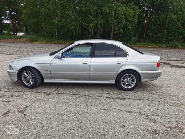Grey BMW 520 2002 in Panevezys, with an engine capacity of 2.20 L and mileage of 282 thousand km for 2100 €, photo 5 on AUTOMOTO.COM.LV