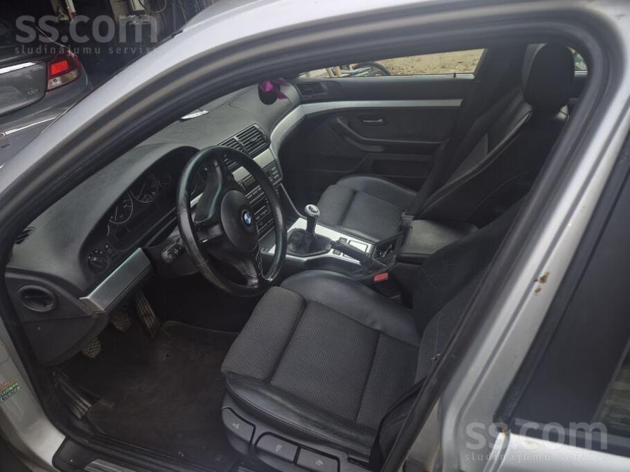 Grey BMW 520 2002 in Liepaja, with an engine capacity of 2.00 L and mileage of 425 thousand km for 2200 €, photo 3 on AUTOMOTO.COM.LV