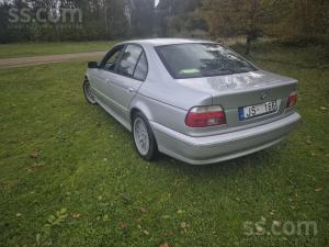 Grey BMW 520 2002 in Liepaja, with an engine capacity of 2.00 L and mileage of 425 thousand km for 2200 €, photo 7 on AUTOMOTO.COM.LV