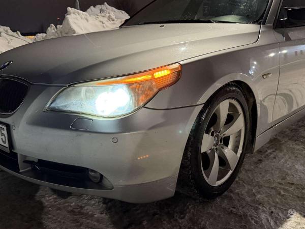 Grey BMW 520 2003 in Klaipeda, with an engine capacity of 2.17 L and mileage of 261 thousand km for 2350 €, photo 2 on AUTOMOTO.COM.LV