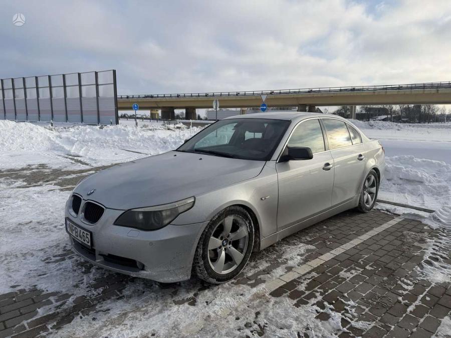 Pelēks BMW 520 2003 Klaipėda, ar dzinēja tilpumu 2.17 L un nobraukumu 261 tūkst. km par 2350 €, foto 7 vietnē AUTOMOTO.COM.LV