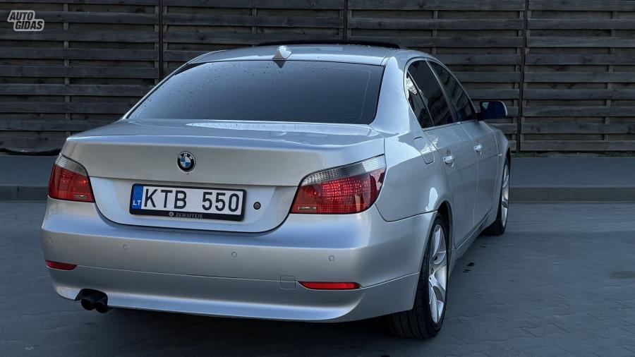 Grey BMW 520 2003 in Silute, with an engine capacity of 2.20 L and mileage of 439 thousand km for 2450 €, photo 7 on AUTOMOTO.COM.LV