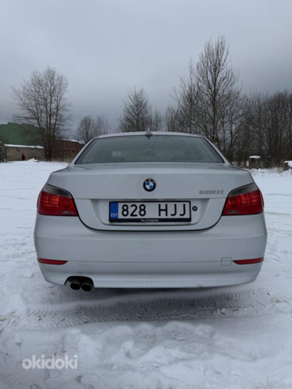 Grey BMW 520 2003 in Tallinn, with an engine capacity of 2.20 L and mileage of 341 thousand km for 3500 €, photo 5 on AUTOMOTO.COM.LV