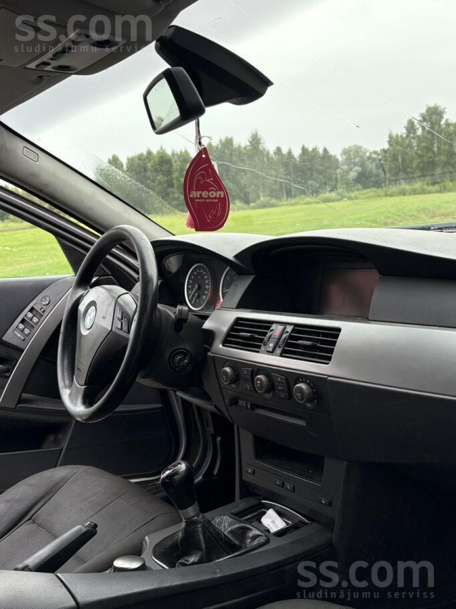 Pelēks BMW 520 2003 Kuldīga, ar dzinēja tilpumu 2.20 L un nobraukumu 263 tūkst. km par 2500 €, foto 6 vietnē AUTOMOTO.COM.LV