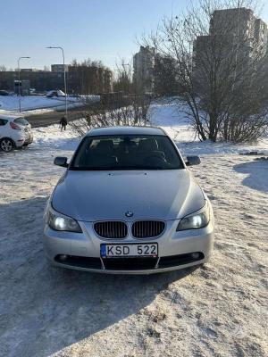 Grey BMW 520 2004 in Vilnius, with an engine capacity of 2.20 L and mileage of 308 thousand km for 1750 €, photo 2 on AUTOMOTO.COM.LV