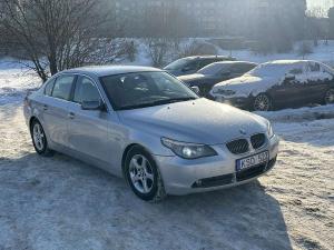 Grey BMW 520 2004 in Vilnius, with an engine capacity of 2.20 L and mileage of 308 thousand km for 1750 €, photo 3 on AUTOMOTO.COM.LV
