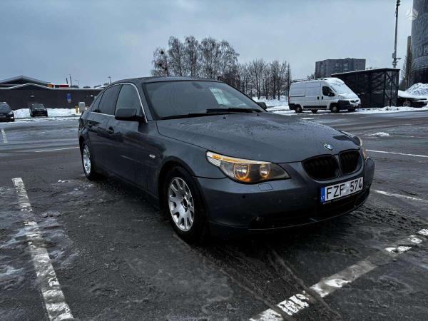 Pelēks BMW 520 2004 Kauņa, ar dzinēja tilpumu 2.20 L un nobraukumu 386 tūkst. km par 1900 €, foto 3 vietnē AUTOMOTO.COM.LV