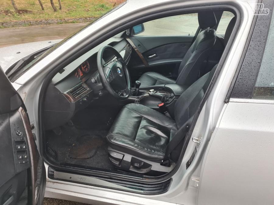 Grey BMW 520 2004 in Akmene, with an engine capacity of 2.00 L and mileage of 430 thousand km for 1650 €, photo 10 on AUTOMOTO.COM.LV