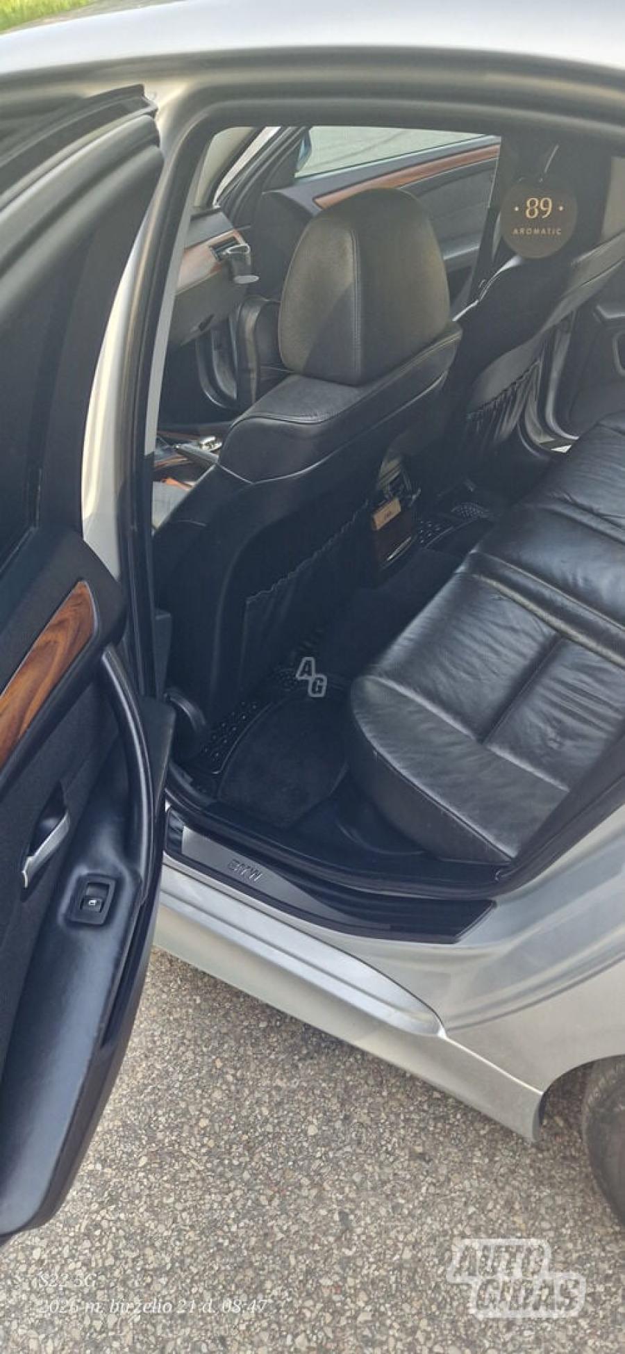 Pelēks BMW 520 2004 Ukmergė, ar dzinēja tilpumu 2.20 L un nobraukumu 378 tūkst. km par 3300 €, foto 10 vietnē AUTOMOTO.COM.LV