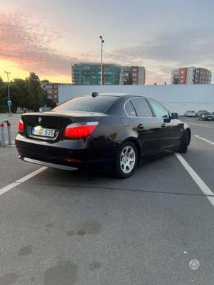 Grey BMW 520 2004 in Vilnius, with an engine capacity of 0.00 L and mileage of 328 thousand km for 2400 €, photo 3 on AUTOMOTO.COM.LV