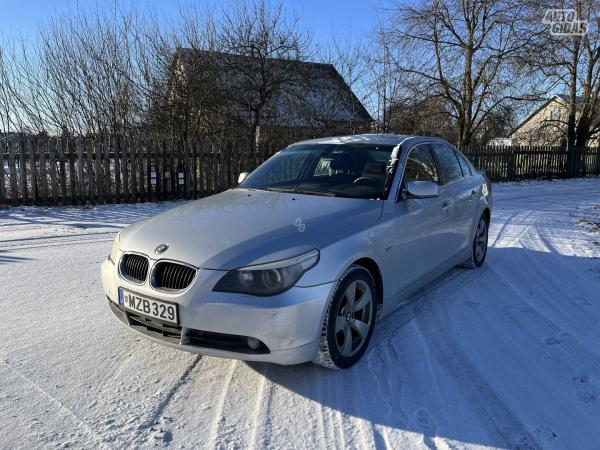 Pelēks BMW 520 2005 Ariogala, ar dzinēja tilpumu 2.20 L un nobraukumu 293 tūkst. km par 1400 €, foto 2 vietnē AUTOMOTO.COM.LV