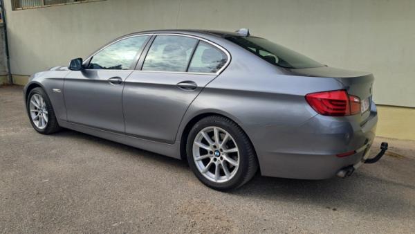 Pelēks BMW 520 2005 Rīga, ar dzinēja tilpumu 2.00 L un nobraukumu 235 tūkst. km par 7150 €, foto 6 vietnē AUTOMOTO.COM.LV