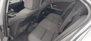 Grey BMW 520 2006 in Utena, with an engine capacity of 2.00 L and mileage of 268 thousand km for 2600 €, photo 6 on AUTOMOTO.COM.LV