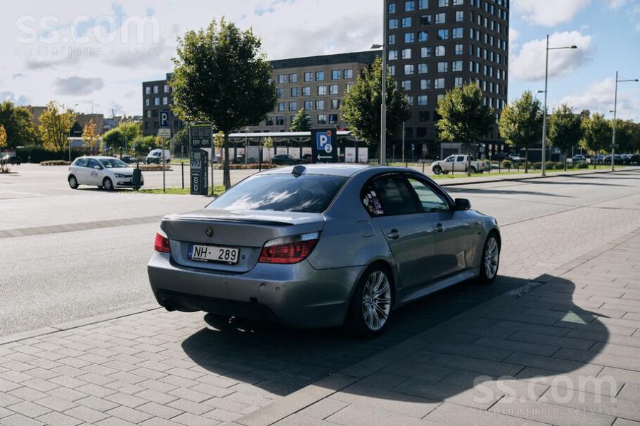 Pelēks BMW 520 2006 Rīga, ar dzinēja tilpumu 2.00 L un nobraukumu 296 tūkst. km par 5500 €, foto 8 vietnē AUTOMOTO.COM.LV