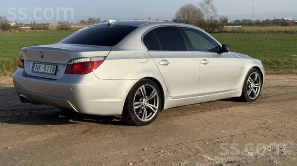 Grey BMW 520 2007 in Daugavpils, with an engine capacity of 2.00 L and mileage of 282 thousand km for 5300 €, photo 5 on AUTOMOTO.COM.LV