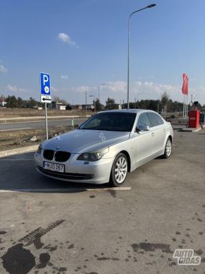 Grey BMW 520 2007 in Vilnius, with an engine capacity of 2.00 L and mileage of 334 thousand km for 2600 €, photo 2 on AUTOMOTO.COM.LV