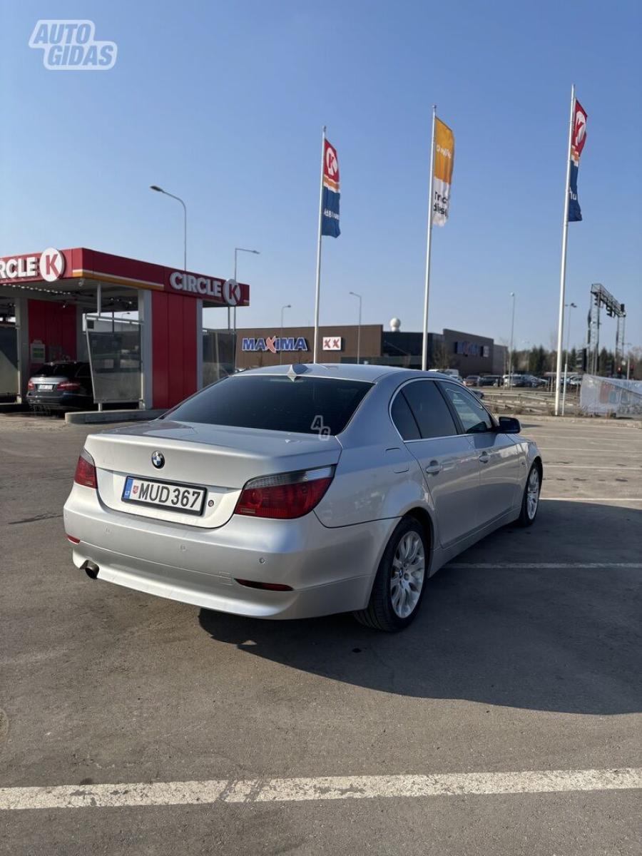 Grey BMW 520 2007 in Vilnius, with an engine capacity of 2.00 L and mileage of 334 thousand km for 2600 €, photo 6 on AUTOMOTO.COM.LV