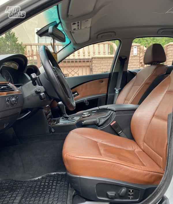 Grey BMW 520 2007 in Vilnius, with an engine capacity of 2.00 L and mileage of 382 thousand km for 3300 €, photo 9 on AUTOMOTO.COM.LV