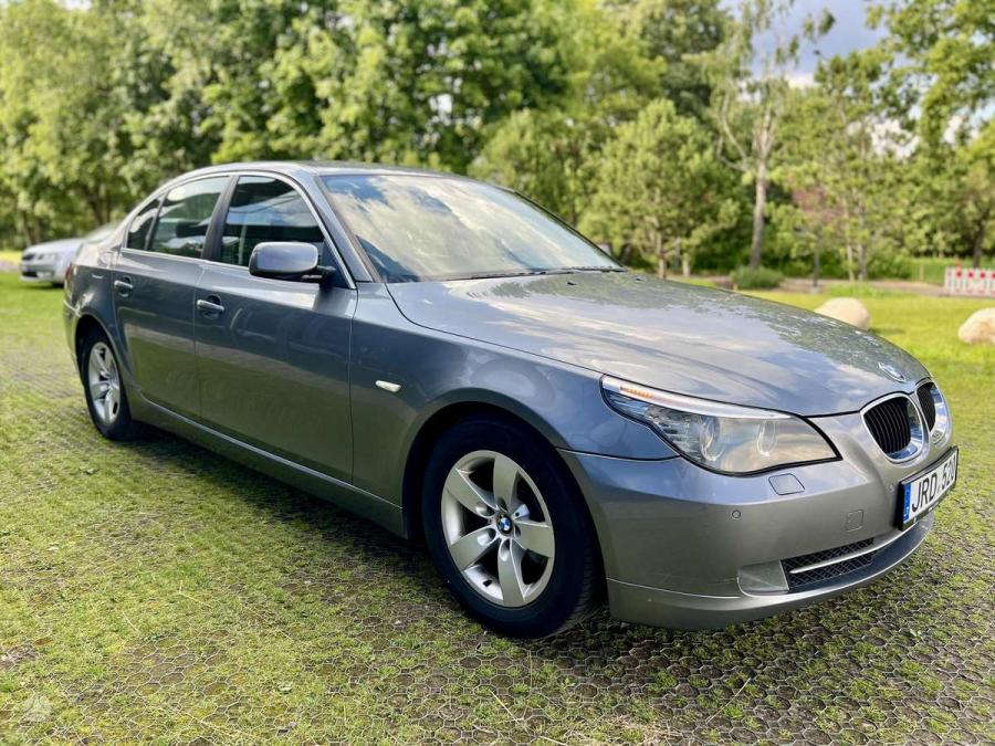 Pelēks BMW 520 2007 Kauņa, ar dzinēja tilpumu 0.00 L un nobraukumu 249 tūkst. km par 4550 €, foto 9 vietnē AUTOMOTO.COM.LV