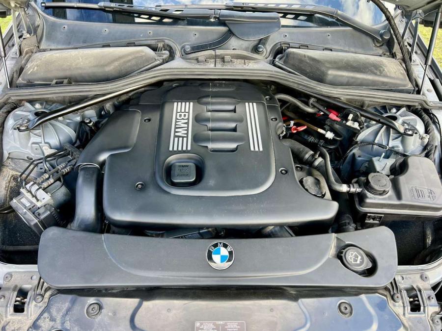Pelēks BMW 520 2007 Kauņa, ar dzinēja tilpumu 0.00 L un nobraukumu 249 tūkst. km par 4550 €, foto 24 vietnē AUTOMOTO.COM.LV