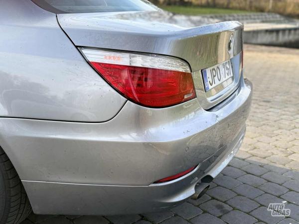 Grey BMW 520 2008 in Silute, with an engine capacity of 2.00 L and mileage of 320 thousand km for 3900 €, photo 10 on AUTOMOTO.COM.LV