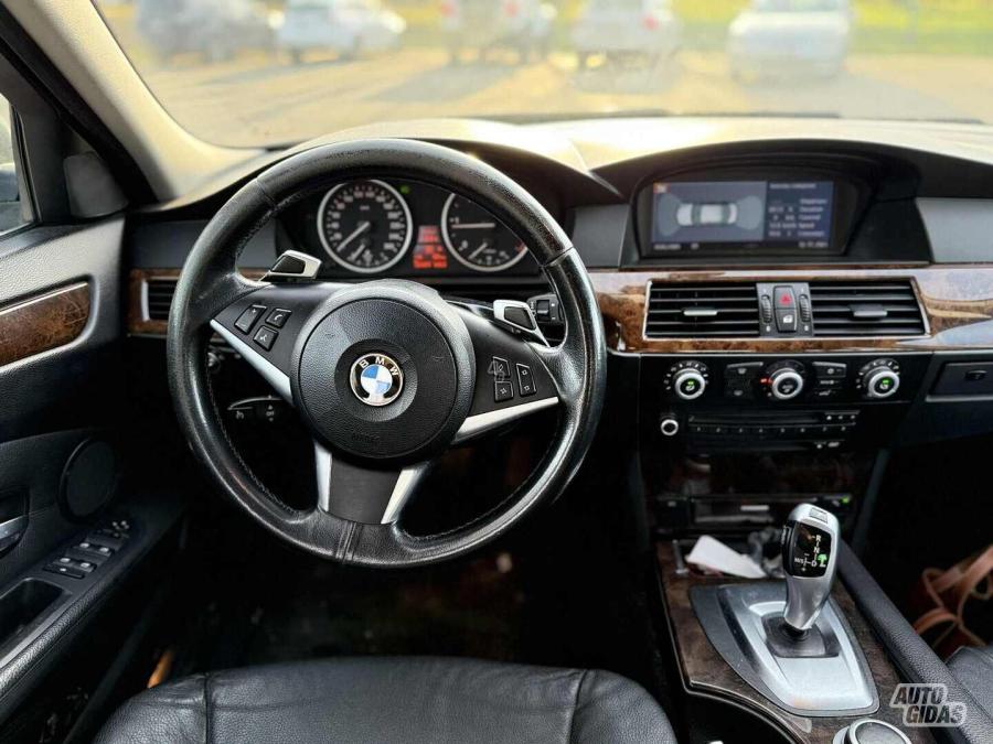 Pelēks BMW 520 2008 Šilutė, ar dzinēja tilpumu 2.00 L un nobraukumu 320 tūkst. km par 3899 €, foto 14 vietnē AUTOMOTO.COM.LV