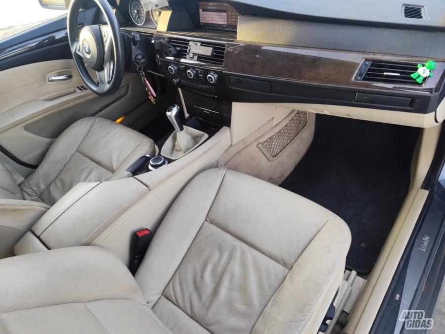 Pelēks BMW 520 2008 Šauļi, ar dzinēja tilpumu 2.00 L un nobraukumu 320 tūkst. km par 3650 €, foto 12 vietnē AUTOMOTO.COM.LV
