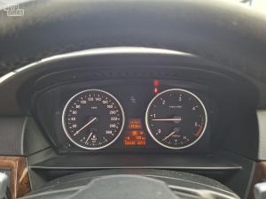Pelēks BMW 520 2008 Šilutė, ar dzinēja tilpumu 2.00 L un nobraukumu 320 tūkst. km par 3900 €, foto 15 vietnē AUTOMOTO.COM.LV