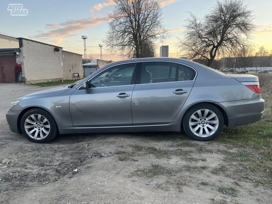 Pelēks BMW 520 2008 Klaipėda, ar dzinēja tilpumu 2.00 L un nobraukumu 326 tūkst. km par 3700 €, foto 7 vietnē AUTOMOTO.COM.LV