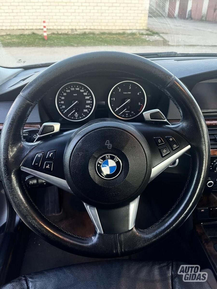 Pelēks BMW 520 2008 Klaipėda, ar dzinēja tilpumu 2.00 L un nobraukumu 326 tūkst. km par 3700 €, foto 13 vietnē AUTOMOTO.COM.LV