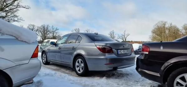 Grey BMW 520 2008 in Valmiera, with an engine capacity of 2.00 L and mileage of 372 thousand km for 4200 €, photo 4 on AUTOMOTO.COM.LV