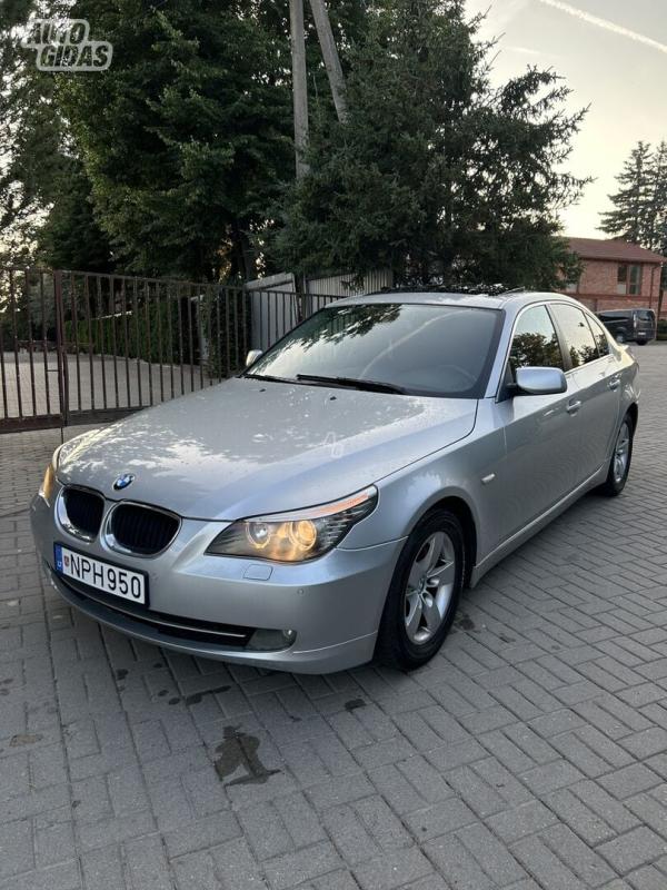 Pelēks BMW 520 2008 Marijampole, ar dzinēja tilpumu 2.00 L un nobraukumu 287 tūkst. km par 3300 €, foto 1 vietnē AUTOMOTO.COM.LV
