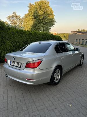 Grey BMW 520 2008 in Marijampole, with an engine capacity of 2.00 L and mileage of 287 thousand km for 3300 €, photo 4 on AUTOMOTO.COM.LV