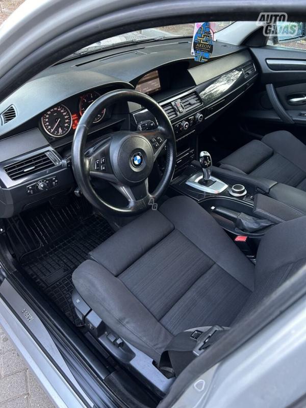 Pelēks BMW 520 2008 Marijampole, ar dzinēja tilpumu 2.00 L un nobraukumu 287 tūkst. km par 3300 €, foto 7 vietnē AUTOMOTO.COM.LV