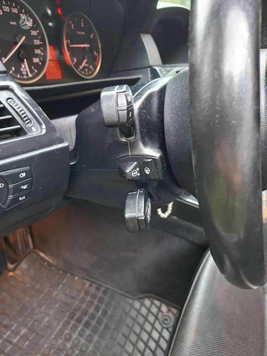Grey BMW 520 2008 in Vilnius, with an engine capacity of 2.00 L and mileage of 312 thousand km for 4900 €, photo 6 on AUTOMOTO.COM.LV