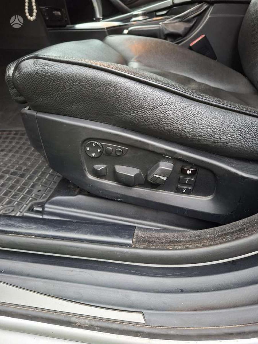Grey BMW 520 2008 in Vilnius, with an engine capacity of 2.00 L and mileage of 312 thousand km for 4900 €, photo 8 on AUTOMOTO.COM.LV