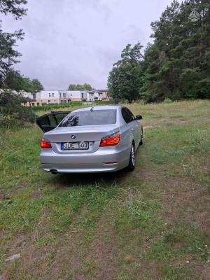 Grey BMW 520 2008 in Vilnius, with an engine capacity of 2.00 L and mileage of 312 thousand km for 4900 €, photo 12 on AUTOMOTO.COM.LV