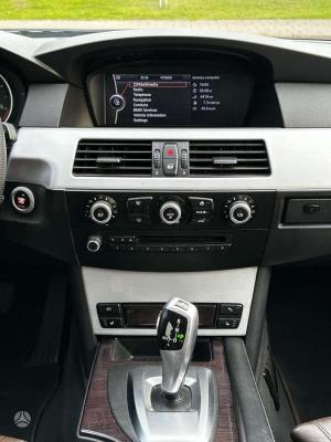 Grey BMW 520 2008 in Vilnius, with an engine capacity of 2.00 L and mileage of 387 thousand km for 5500 €, photo 11 on AUTOMOTO.COM.LV