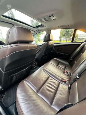 Grey BMW 520 2008 in Vilnius, with an engine capacity of 2.00 L and mileage of 387 thousand km for 5500 €, photo 13 on AUTOMOTO.COM.LV