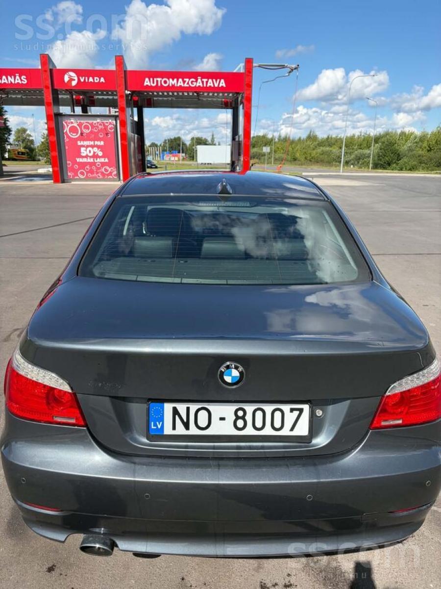 Grey BMW 520 2008 in Daugavpils, with an engine capacity of 2.00 L and mileage of 286 thousand km for 3200 €, photo 5 on AUTOMOTO.COM.LV