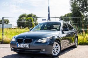 Grey BMW 520 2008 in Riga, with an engine capacity of 2.00 L and mileage of 419 thousand km for 6800 €, photo  on AUTOMOTO.COM.LV