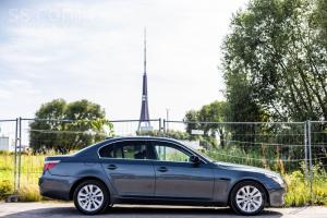 Grey BMW 520 2008 in Riga, with an engine capacity of 2.00 L and mileage of 419 thousand km for 6800 €, photo 6 on AUTOMOTO.COM.LV