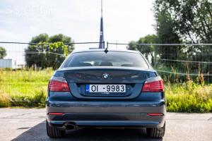Grey BMW 520 2008 in Riga, with an engine capacity of 2.00 L and mileage of 419 thousand km for 6800 €, photo 9 on AUTOMOTO.COM.LV