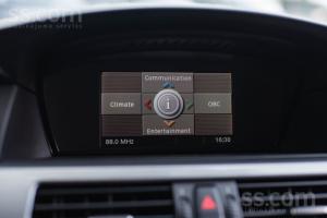 Grey BMW 520 2008 in Riga, with an engine capacity of 2.00 L and mileage of 419 thousand km for 6800 €, photo 22 on AUTOMOTO.COM.LV