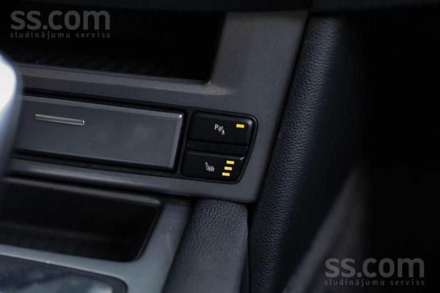Grey BMW 520 2008 in Riga, with an engine capacity of 2.00 L and mileage of 419 thousand km for 6800 €, photo 24 on AUTOMOTO.COM.LV