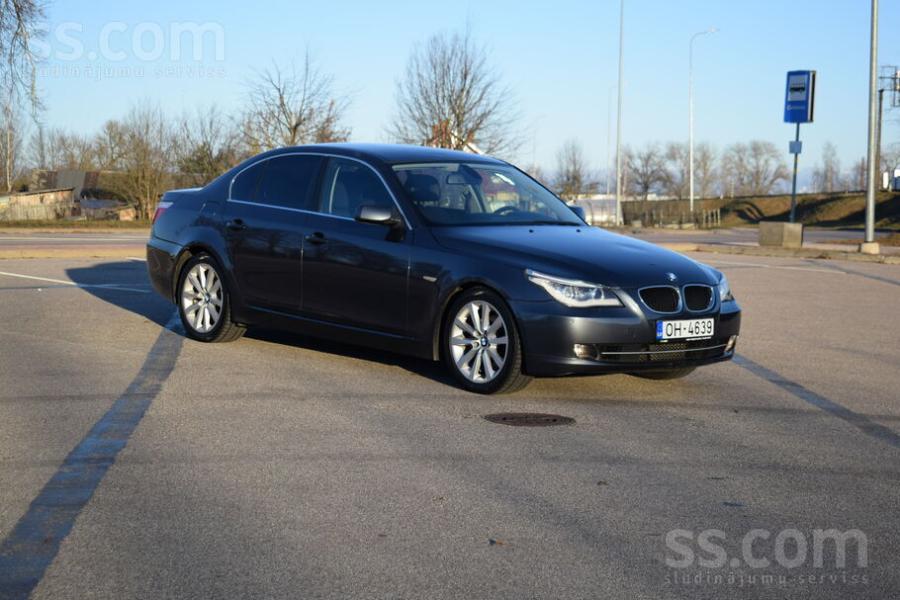 Pelēks BMW 520 2009 Daugavpils, ar dzinēja tilpumu 2.00 L un nobraukumu 286 tūkst. km par 5450 €, foto 7 vietnē AUTOMOTO.COM.LV