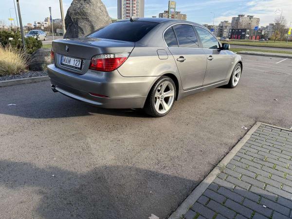 Grey BMW 520 2009 in Kaunas, with an engine capacity of 0.00 L and mileage of 445 thousand km for 4250 €, photo 5 on AUTOMOTO.COM.LV