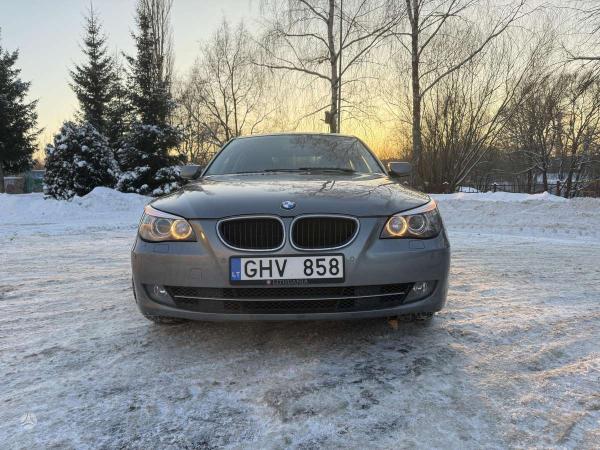 Grey BMW 520 2009 in Vilnius, with an engine capacity of 2.00 L and mileage of 250 thousand km for 5999 €, photo 1 on AUTOMOTO.COM.LV