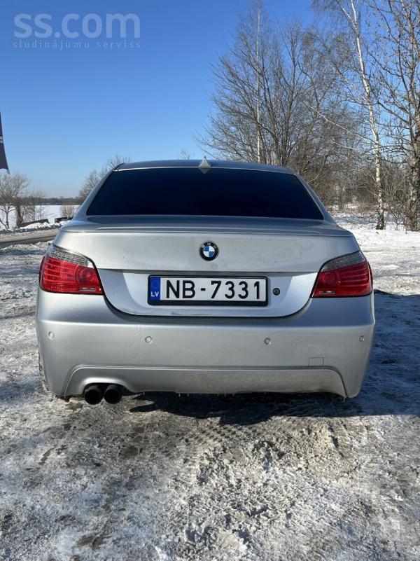 Grey BMW 520 2009 in Riga, with an engine capacity of 2.00 L and mileage of 259 thousand km for 6150 €, photo 6 on AUTOMOTO.COM.LV